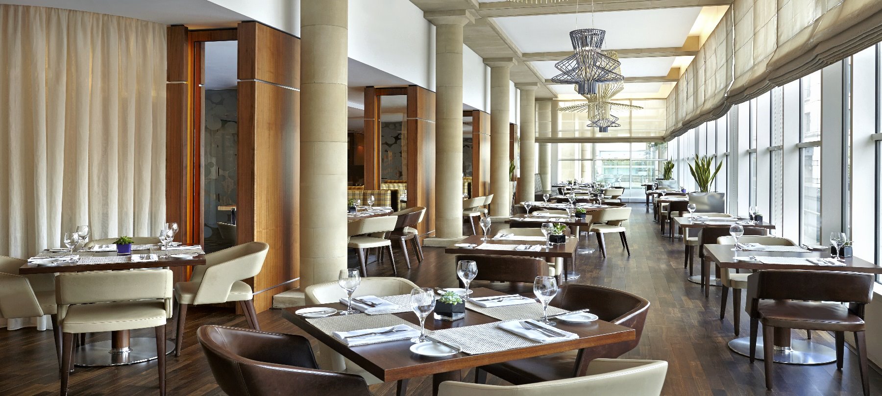 Home [onesquareedinburgh.co.uk]